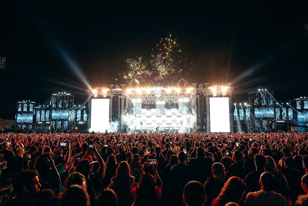 AUC 2023 | Amr Diab Official Website